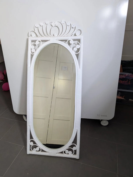 Furniture & Vintage – Clutter to Cash